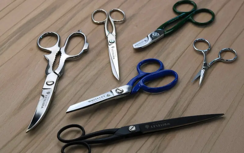 E: 28/03 (MD) Win a selection of beautiful household scissors ...